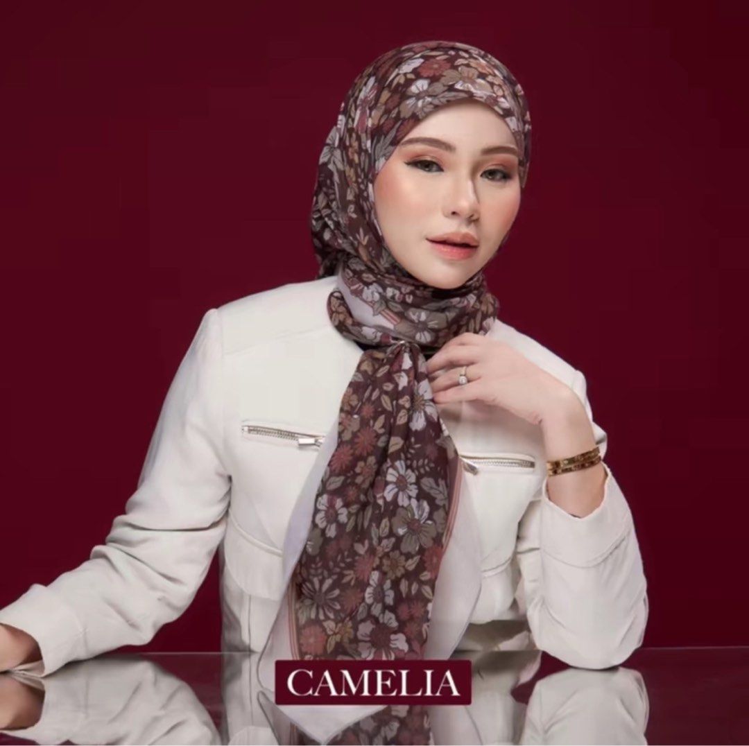 DEARA Printed Bawal Rapunzel 2.0 Collection (code Camelia), Women's Fashion, Muslimah Fashion ...