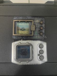 Digimon vpet 97 & pendulum 98 japan, Hobbies & Toys, Toys & Games on ...
