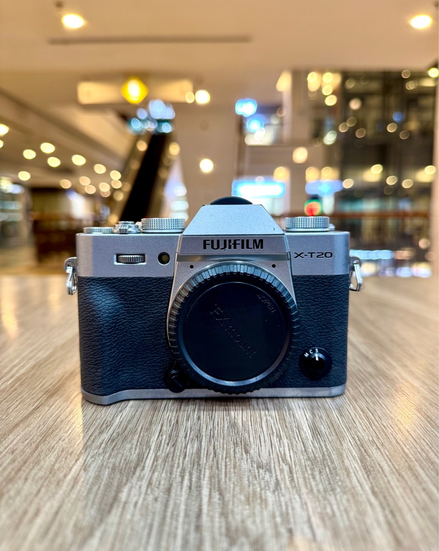 Fujifilm X-T20 XT20 Body Sc 6k (97% new), Photography, Cameras on Carousell