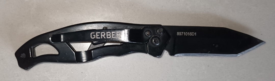 Gerber Paraframe Ii Knife Black. Knife pen 897101601, Hobbies & Toys ...