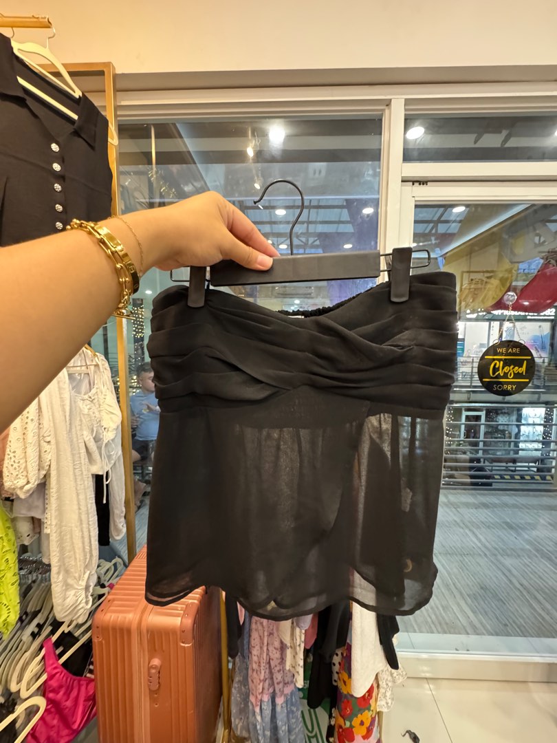 Glassons black tube chiffon top, Women's Fashion, Tops, Sleeveless on ...