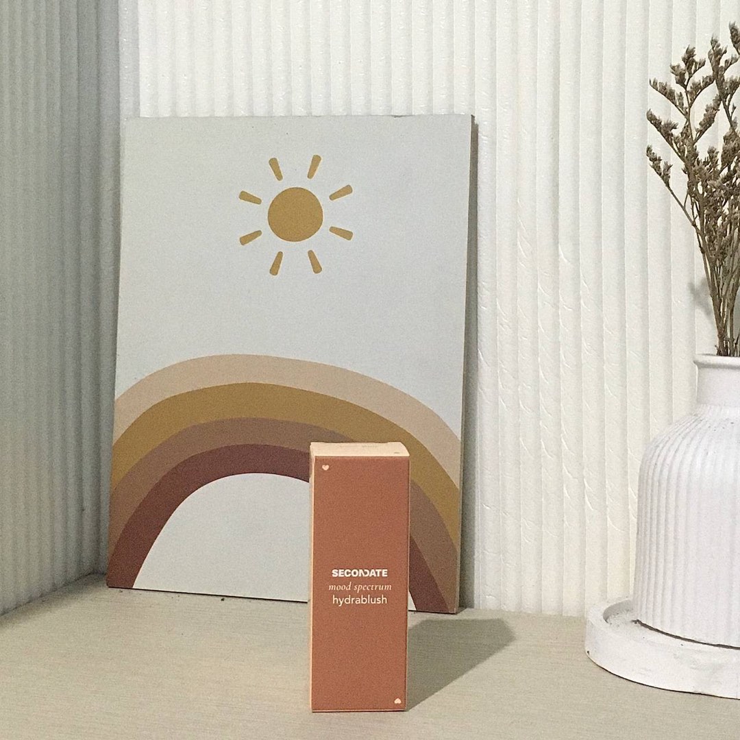 SOLD - Secondate Mood Spectrum Hydrablush Liquid Blush, Kesehatan ...