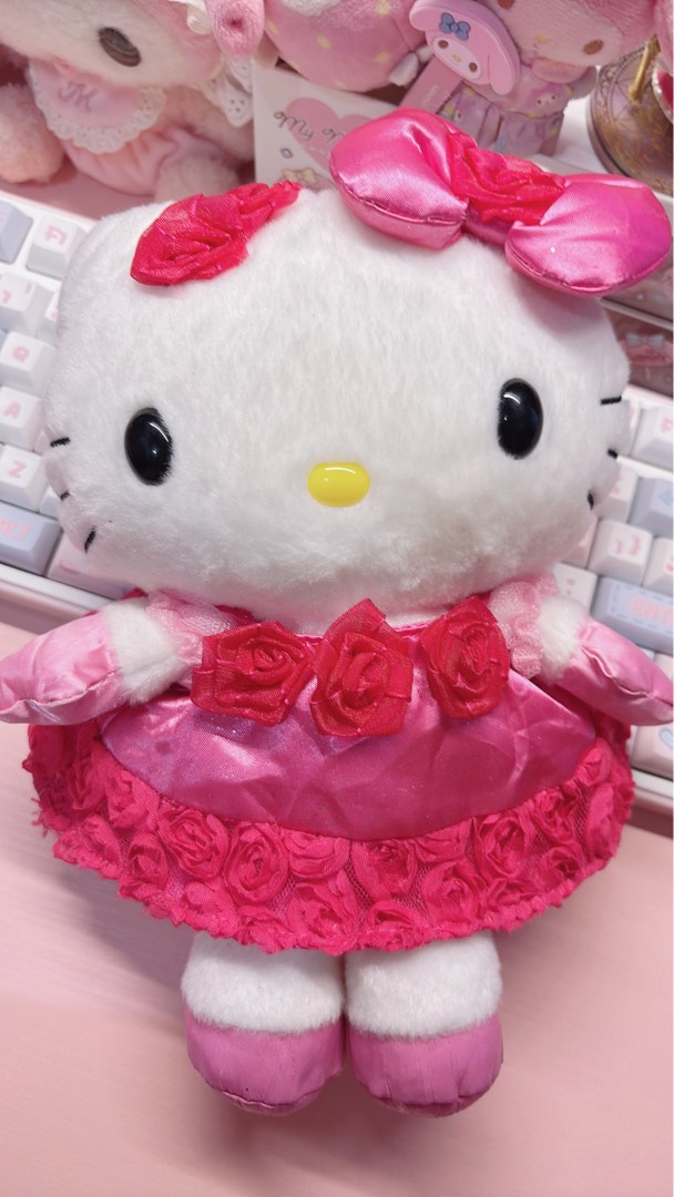 Hello Kitty 2019 Puroland, Hobbies & Toys, Toys & Games on Carousell