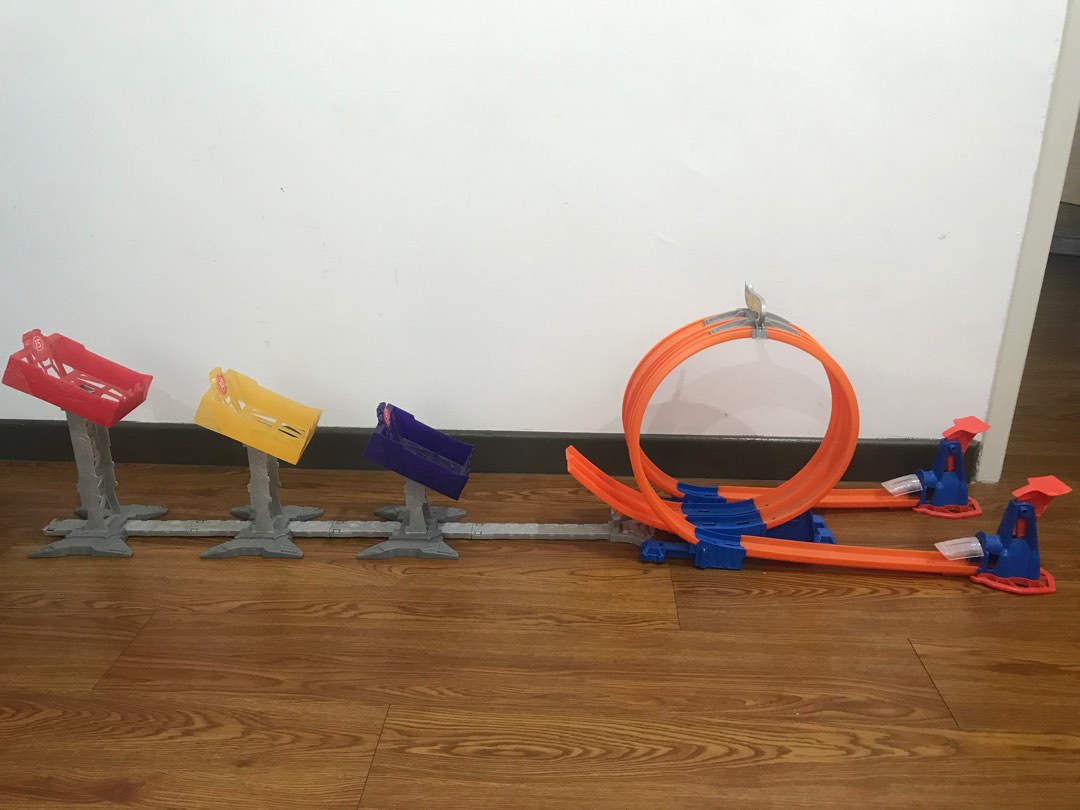 Hot wheels super score speedway, Hobbies & Toys, Toys & Games on Carousell