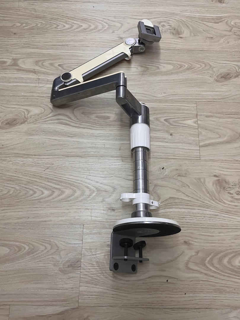 Humanscale monitor Arm, Computers & Tech, Parts & Accessories, Other ...