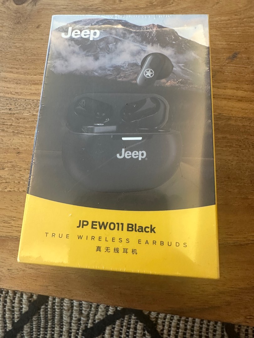 Jeep EW011 wireless earbuds, Audio, Earphones on Carousell