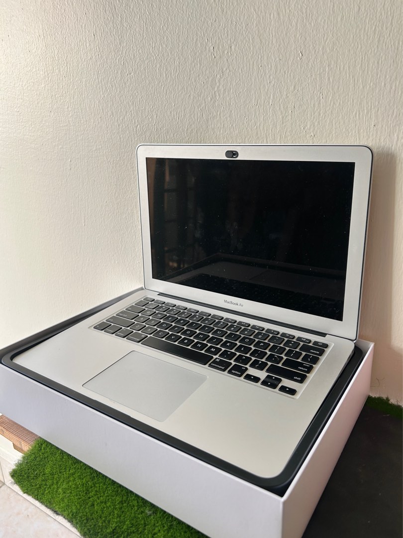 Macbook Air (13 inch, 2017), Computers & Tech, Laptops & Notebooks on ...