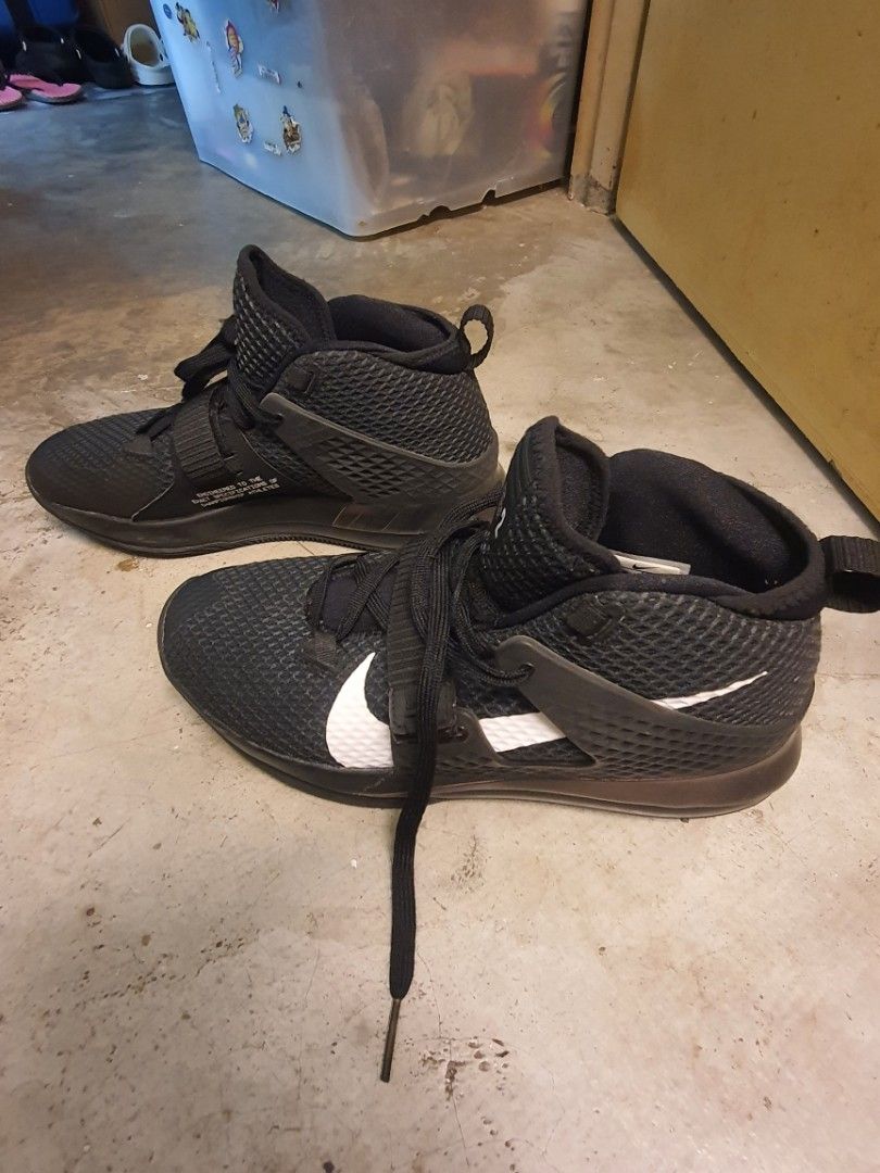 Nike Air force Max 2, Men's Fashion, Footwear, Sneakers on Carousell