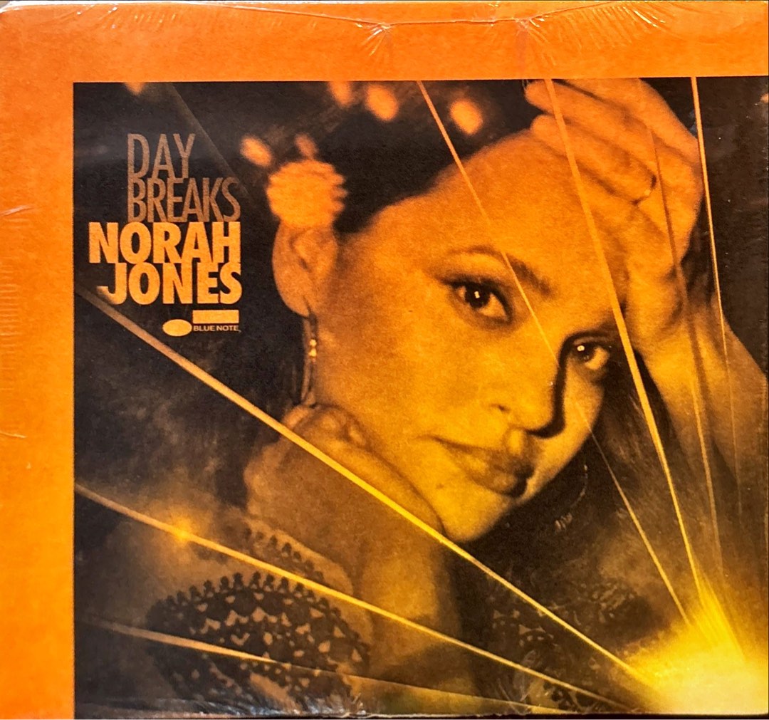 NORAH JONES: DAY BREAKS, Hobbies & Toys, Music & Media, CDs & DVDs on Carousell
