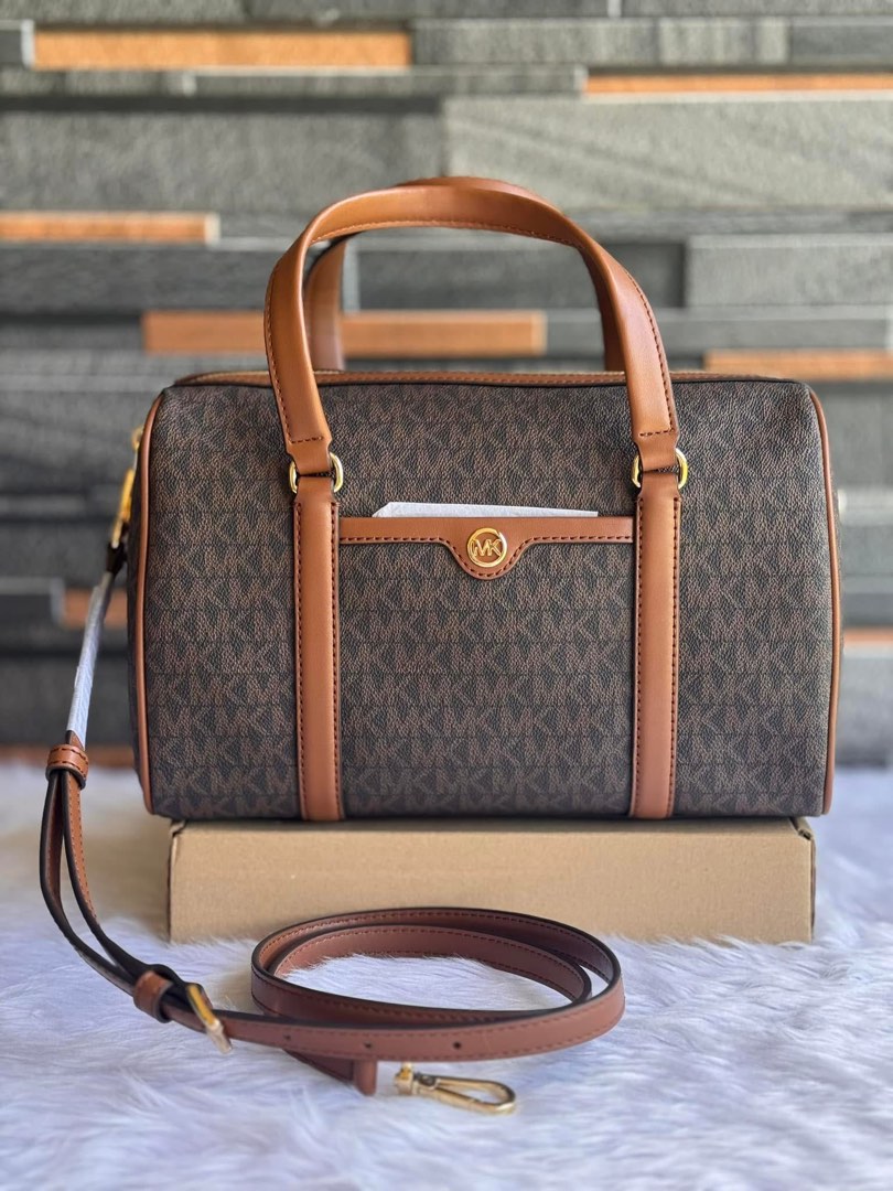 Original Mk jet set travel medium signature pogo duffle, Luxury, Bags ...