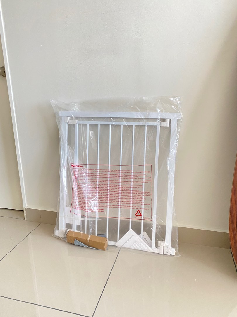 Pagar Baby / Baby Safety Gate, Babies & Kids, Baby Nursery & Kids ...