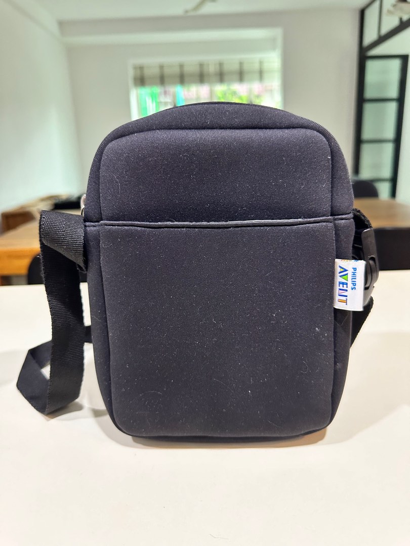 Philips Avent cooler bag, Babies & Kids, Going Out, Other Babies Going ...