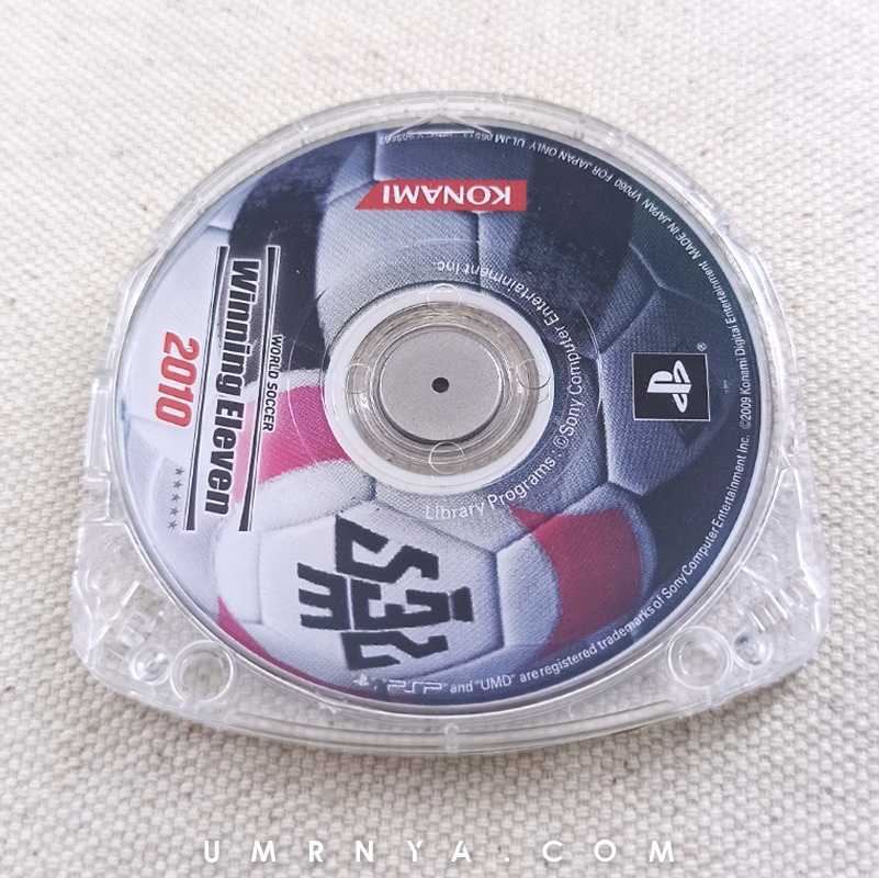 PSP UMD World Soccer Winning Eleven 2010 CD Game R1 Kaset Disk ...