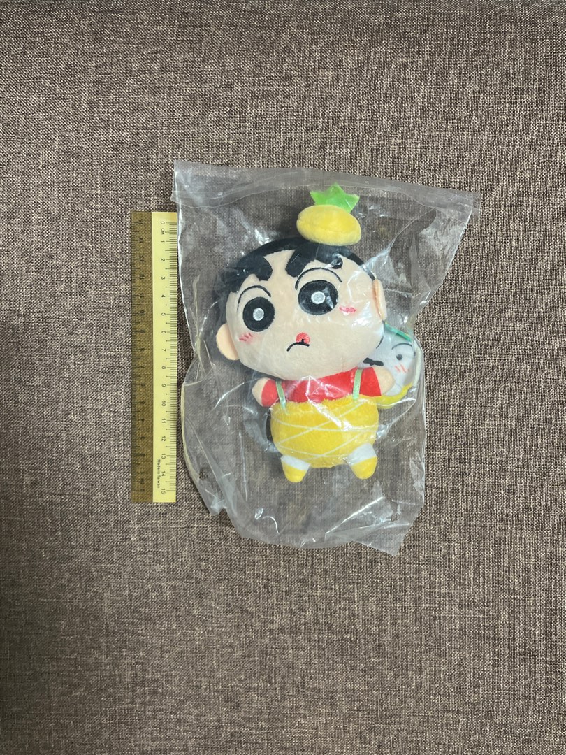 Shin chan lunch box plush - pineapple (wts/wtt), Hobbies & Toys, Toys ...
