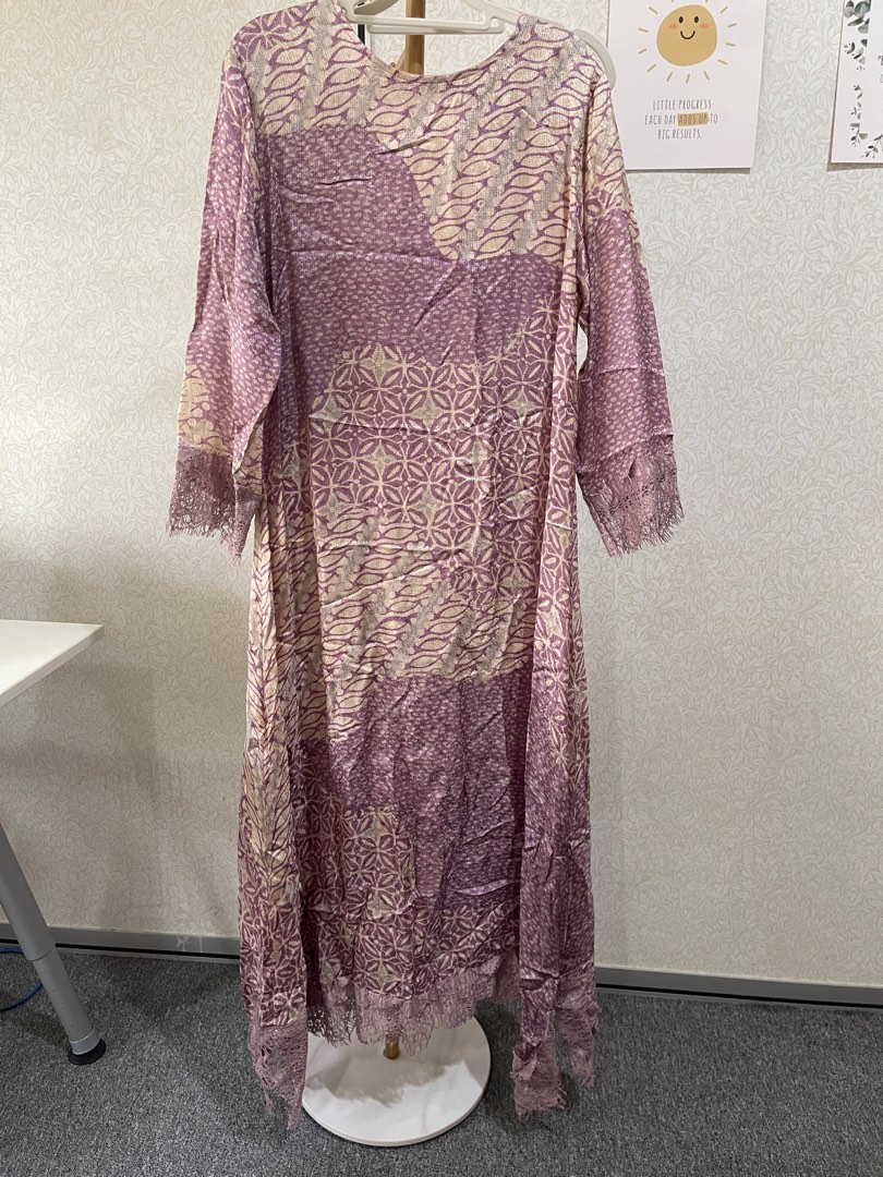 Sofia Iman jubah, Women's Fashion, Muslimah Fashion, Kaftans & Jubahs on Carousell