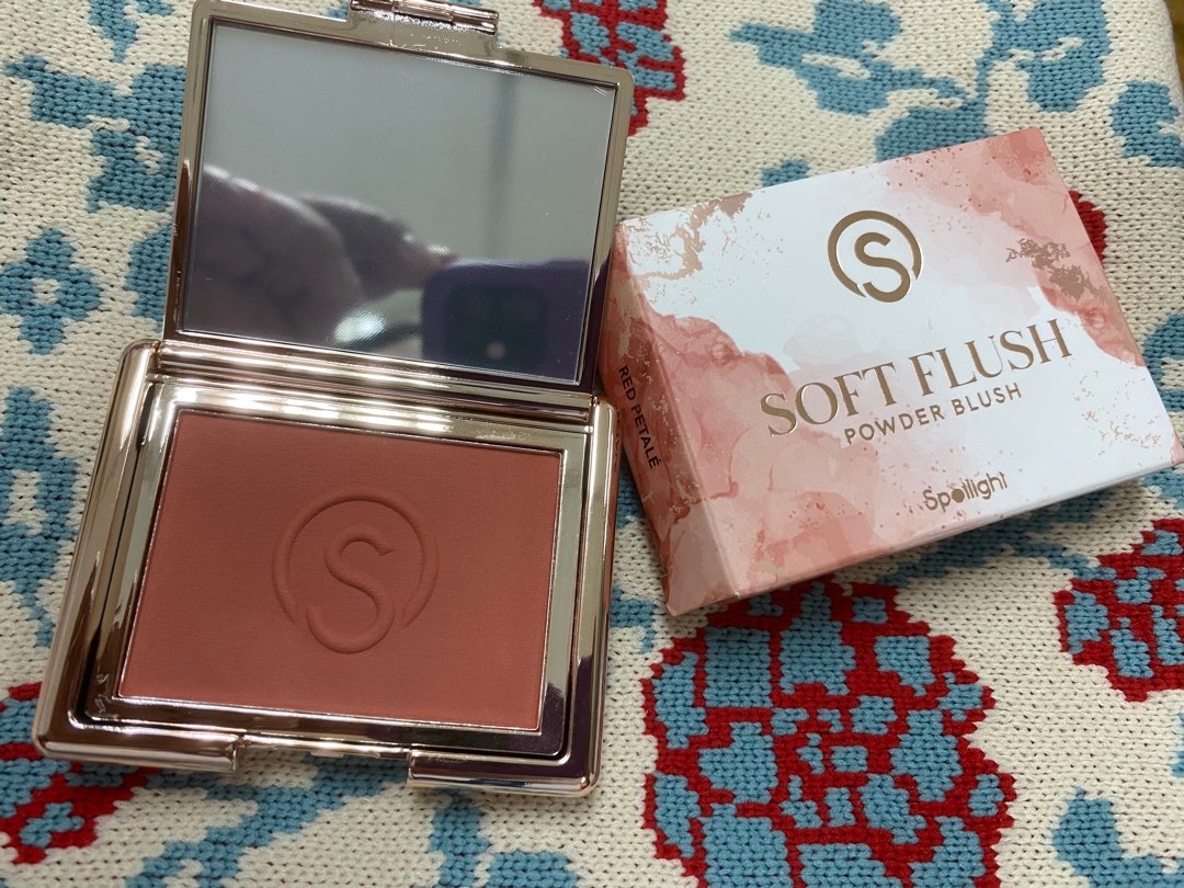 Spotlight Soft Flush Blush (Red Petale), Beauty & Personal Care, Face ...