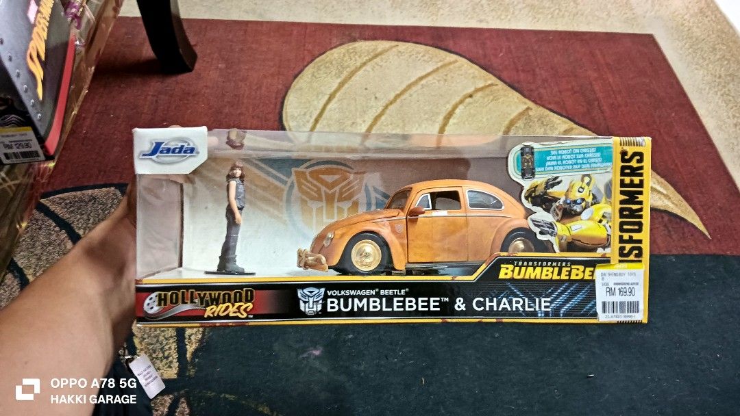 TRANSFORMERS BUMBLEBEE & CHARLIE VOLKSWAGEN BEETLE JADA SCALE 1:24 ...