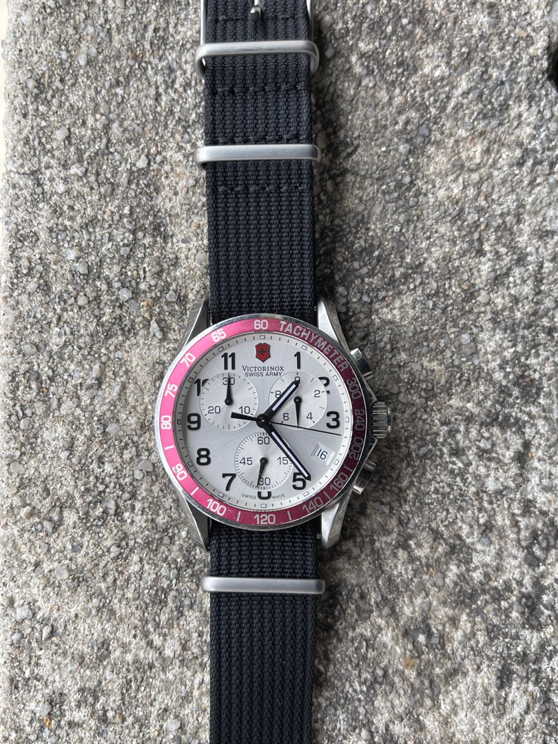 VICTORINOX SWISS WATCH CHRONO CLASSIC MENS, Men's Fashion, Watches ...