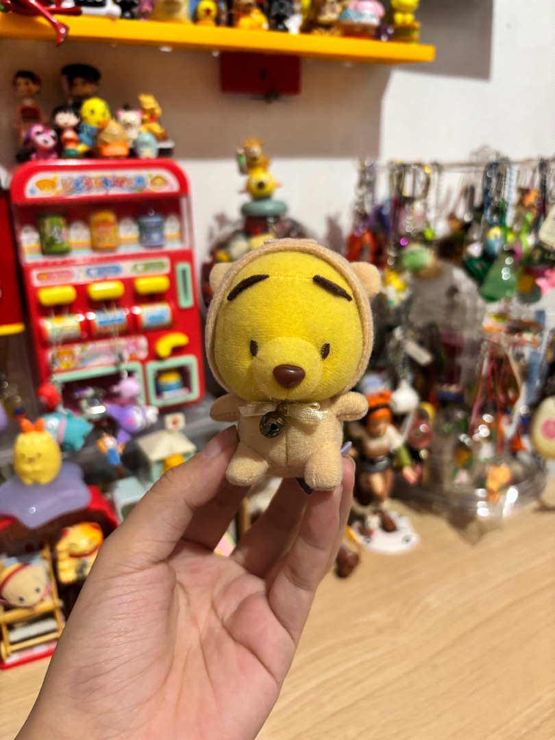 winnie the pooh small plush, Hobbies & Toys, Toys & Games on Carousell