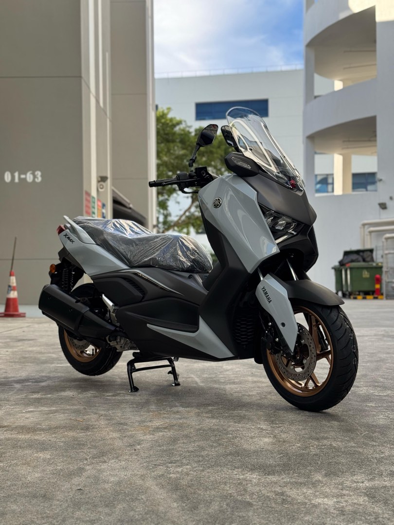 Xmax 2025 xmax 300 latest new model xmax v3, Motorcycles, Motorcycles ...