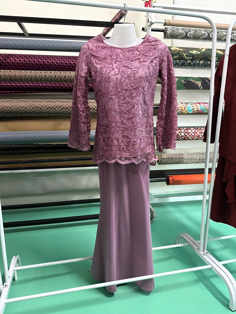 Baju Kurung Purple / Baju Kurung Lace / Baju Kurung Moden / Baju Kurung ...