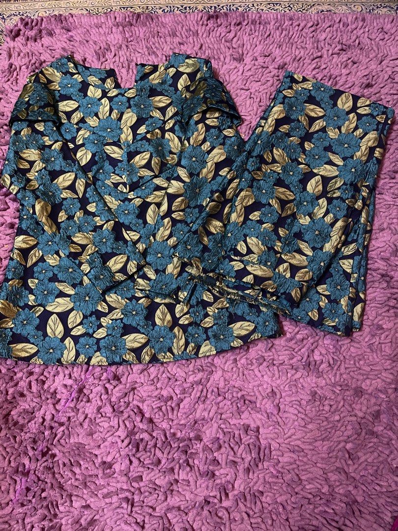 baju model ( bunga nampak baju timbul), Women's Fashion, Maternity wear ...