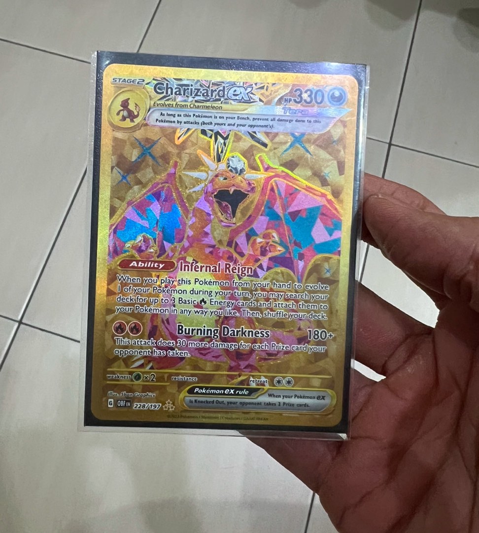 Charizard ex gold, Hobbies & Toys, Toys & Games on Carousell