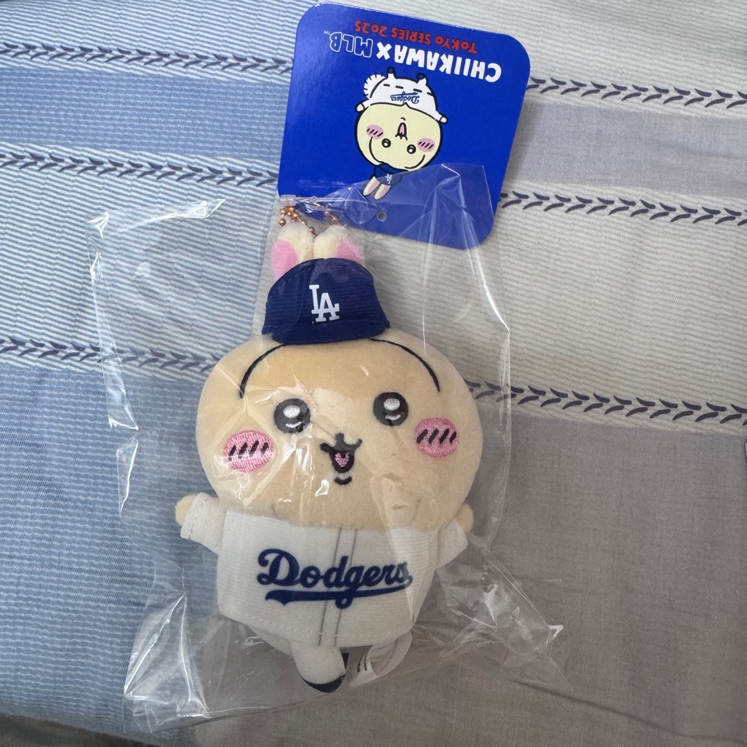 現貨chiikawa mlb usagi道奇隊 tokyo series 2025 日本正版, 興趣及遊戲, 玩具 & 遊戲類 - Carousell