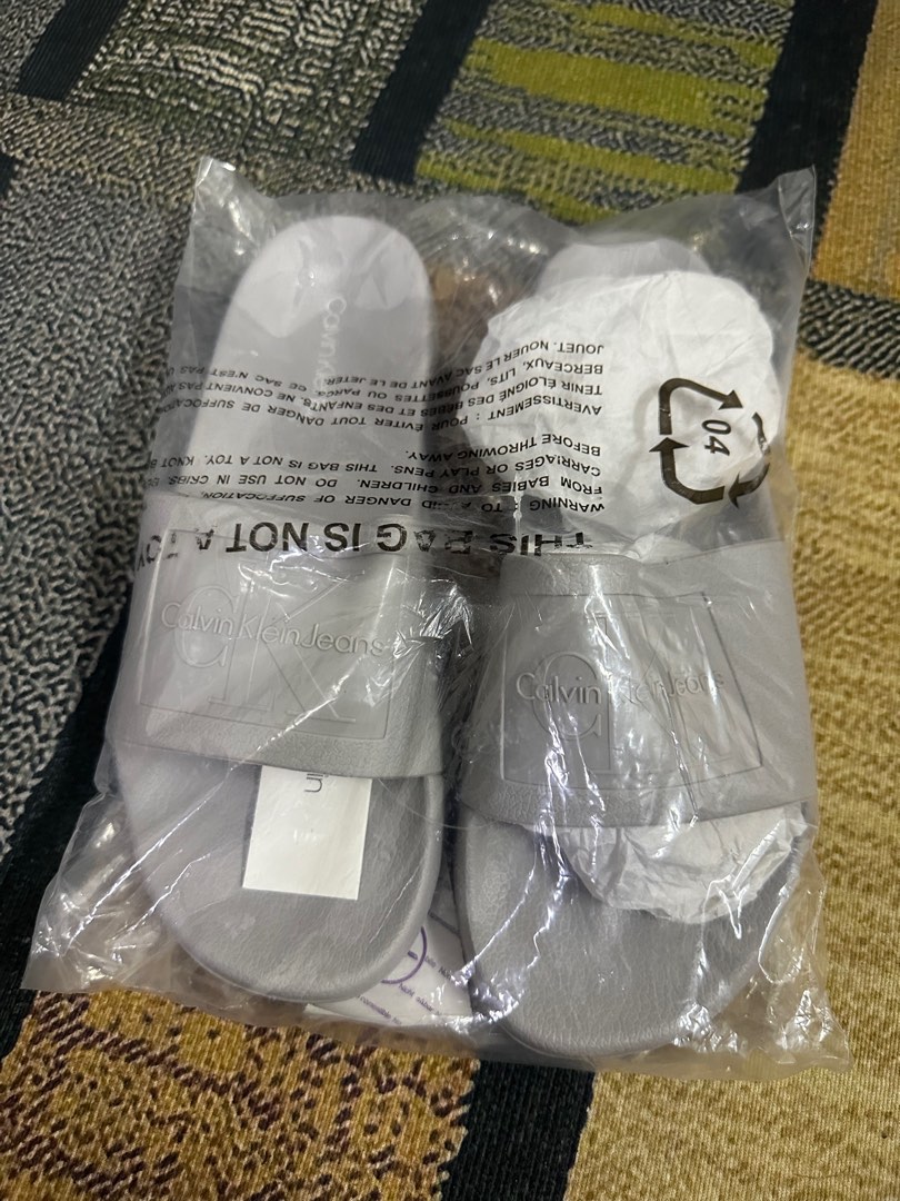 Ck Slides Selipar Calvin Klein, Men's Fashion, Footwear, Flipflops and ...