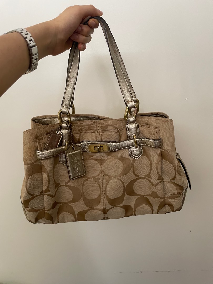 Coach Chelsea Jayden Carryall bag, Luxury, Bags & Wallets on Carousell