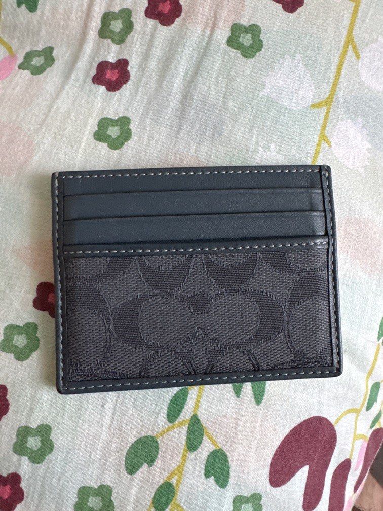 Coach Men Card Holder, Men's Fashion, Watches & Accessories, Wallets ...