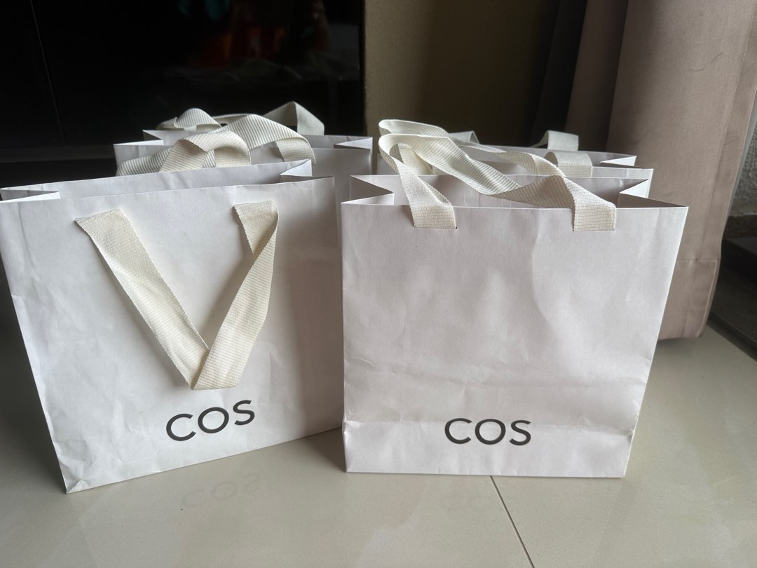 COS Paperbag Small, Women's Fashion, Watches & Accessories, Other ...