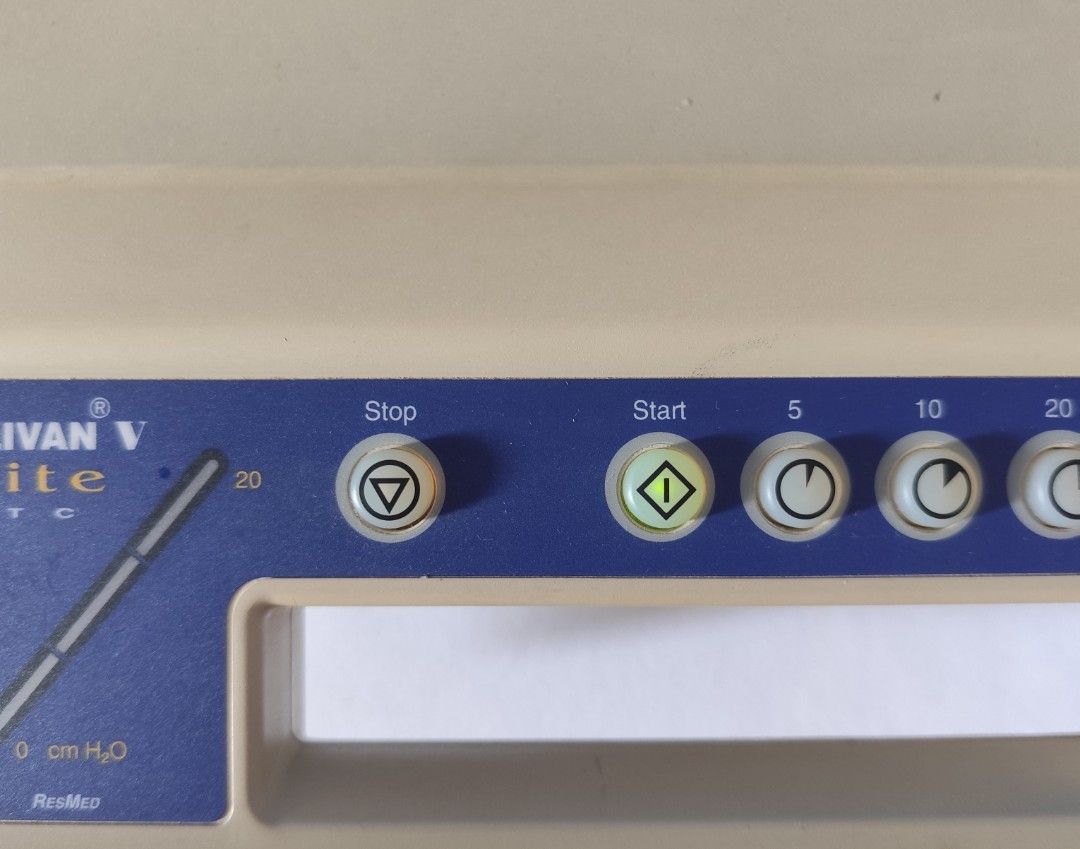 CPAP Machine - Sullivan V Elite RTC (hardly used), Health & Nutrition ...