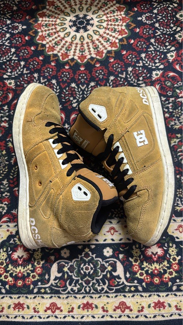 DC Shoeco USA Mid Fat Tongue, Men's Fashion, Footwear, Sneakers on Carousell