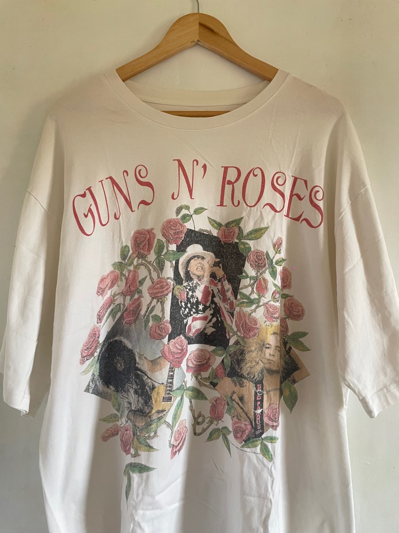 Guns n Roses Vintage Bootleg, Women's Fashion, Tops, Shirts on Carousell