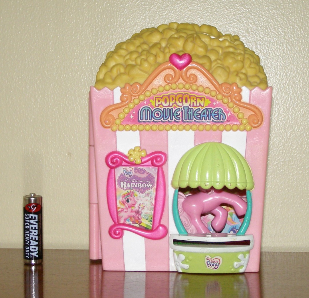 HASBRO My Little Pony Popcorn Movie Theater, Hobbies & Toys, Toys ...