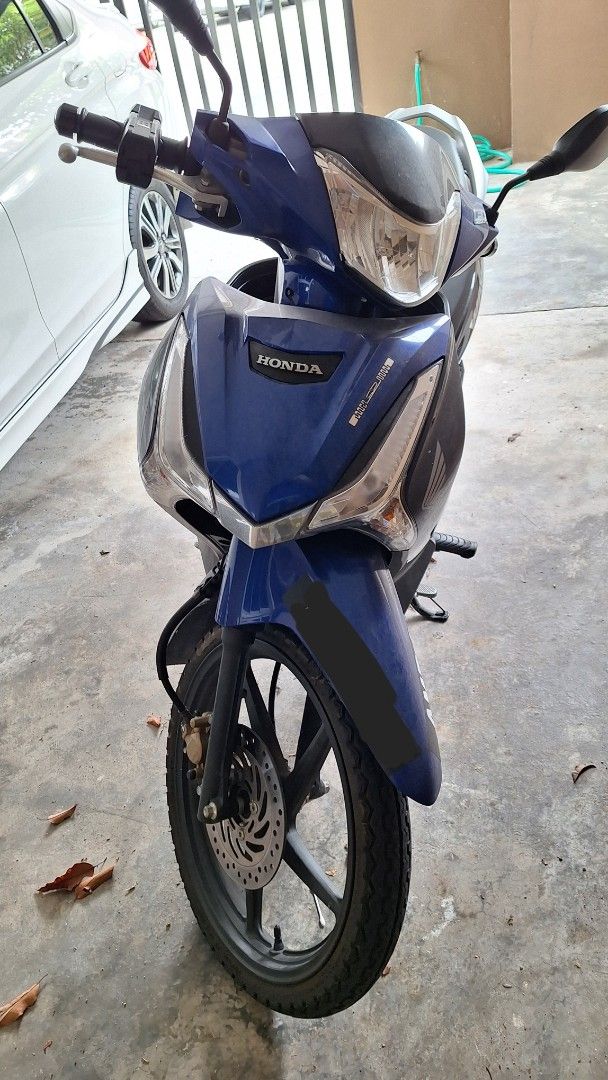 Honda Wave 125i (2021), Motorbikes on Carousell