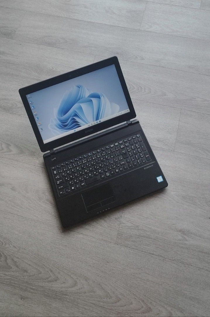 Japanese EPSON Slim Laptop, 15.6” Screen, Intel 6th Gen,8GB memory ...