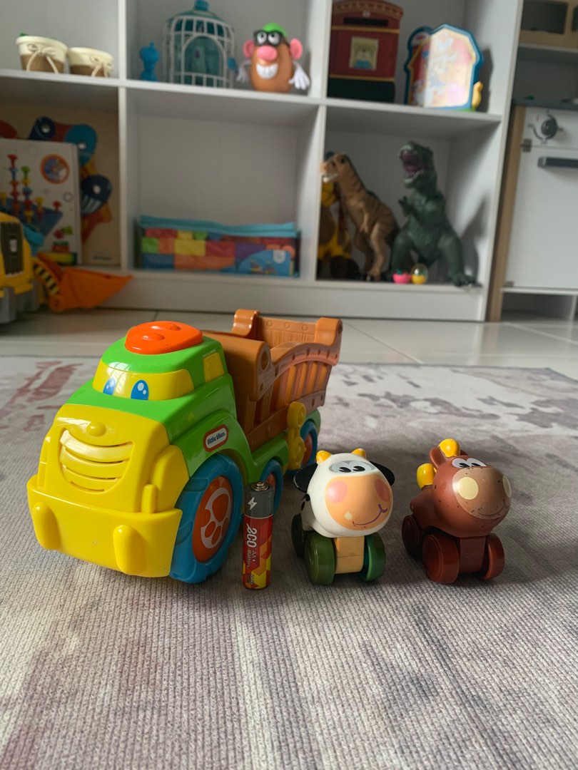 Little Tikes Rolling Farm Carrier, Hobbies & Toys, Toys & Games on ...