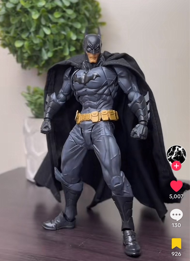 looking for both revoltech superman and revoltech batman with custom ...