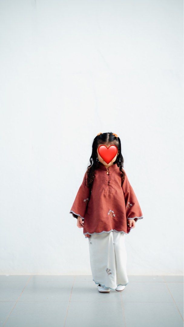Maria kids asikin ahmad, Women's Fashion, Muslimah Fashion, Baju Kurung ...