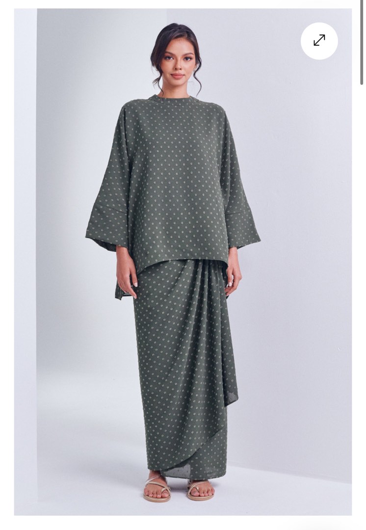 MC Vogue Farah Draped Polka Texture Kurung Set Free size until XL ...