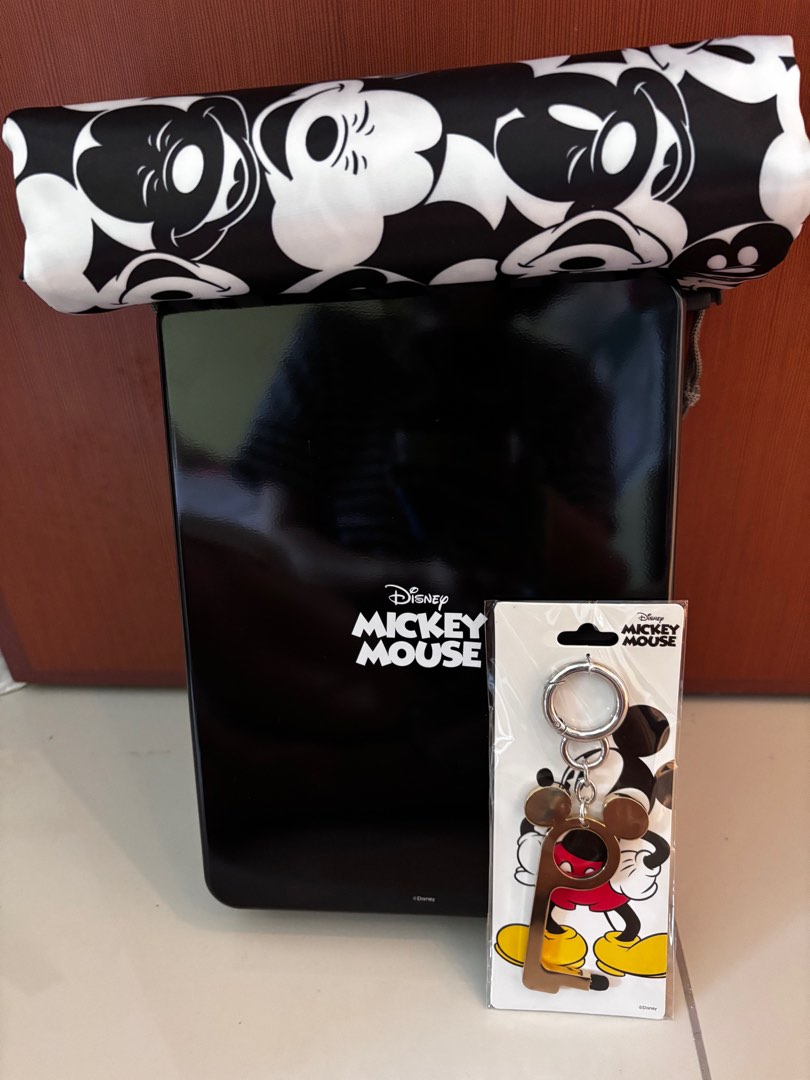 Mickey Mouse collectibles, Hobbies & Toys, Memorabilia & Collectibles ...