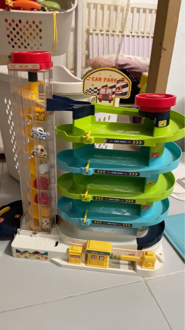 Multi-Level Car Park Toy, Hobbies & Toys, Toys & Games on Carousell