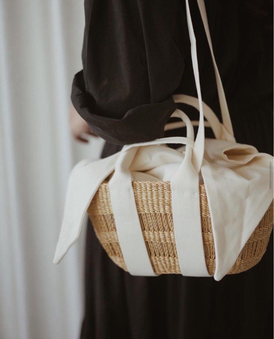 Muun Mini George Bag in Ecru/Ecru, Women's Fashion, Bags & Wallets ...