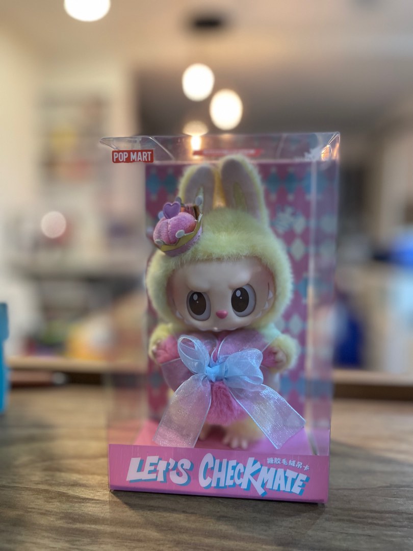 New Popmart Yellow Queen Labubu, Hobbies & Toys, Toys & Games on Carousell