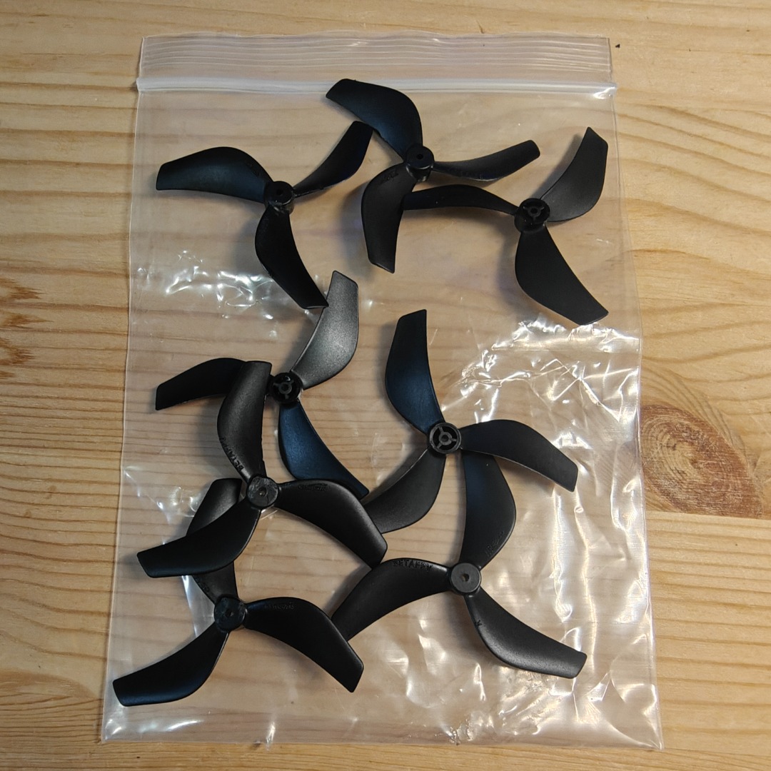 Pavo 20 Pro - Gemfan 2218 3-blade propellers - Betafpv - 2 sets ...