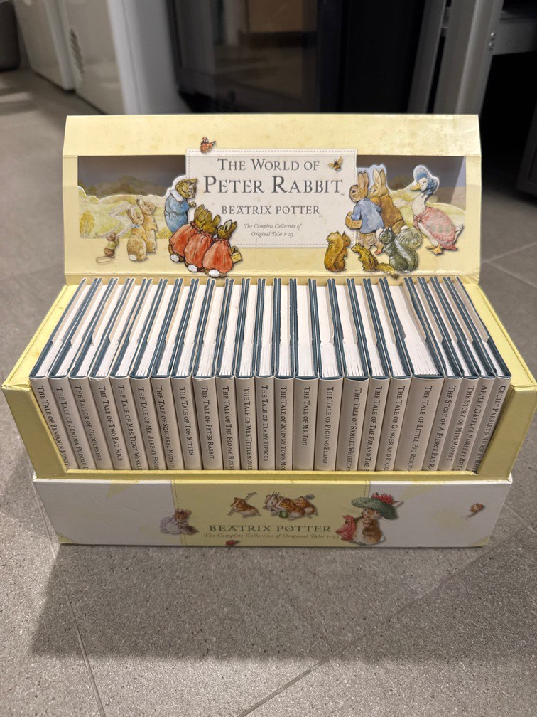 Peter Rabbit Box Set 23 illustrated books, Hobbies & Toys, Books ...