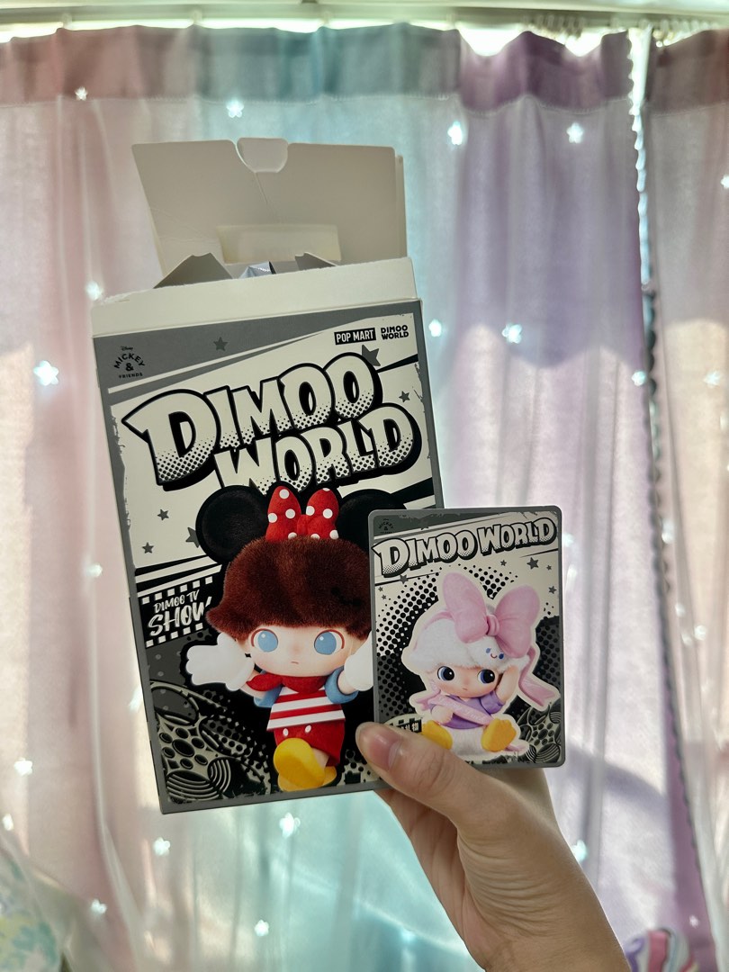 Pop mart Dimoo World Disney Daisy, 興趣及遊戲, 玩具 & 遊戲類 - Carousell