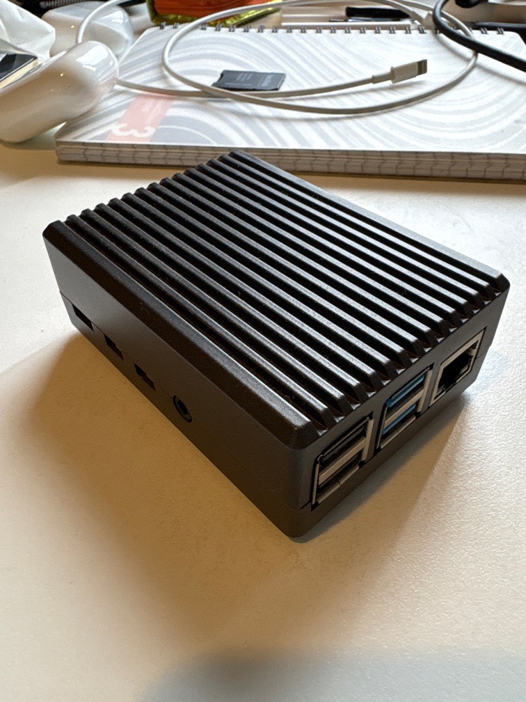 Raspberry Pi 4 with case, Computers & Tech, Desktops on Carousell